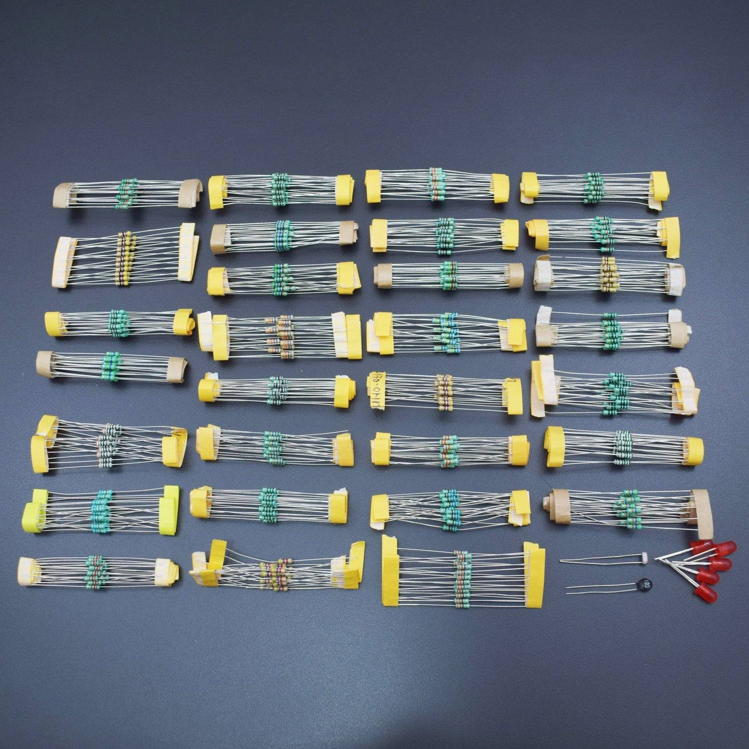 Resistor Kit - 600 Resistors from 10 Ohm to 1 MOhm – REES52